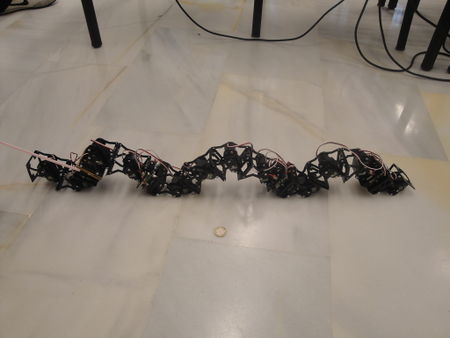 Curso 2010. Asignatura de Robótica. UC3M. Robots modulares - WikiRobotics